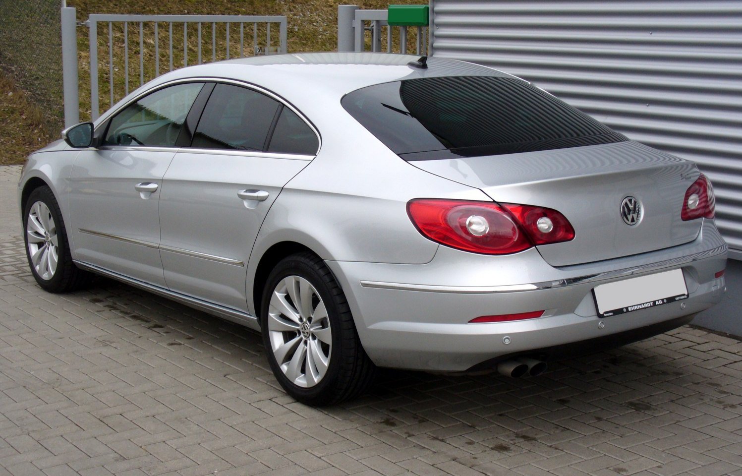 Volkswagen Passat CC technical specifications and fuel economy